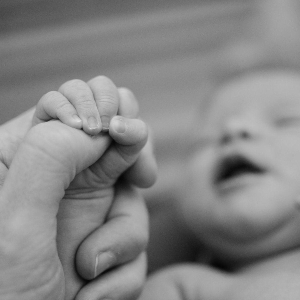8 Things Your Doula Wants You To Know About Giving Birth During Corona 8-things-your-doula-wants-you-to-know-about-giving-birth-during-corona